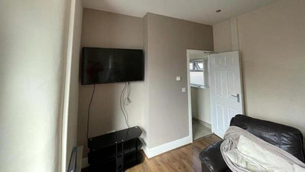 Comfy And Cosy 1 Bed Flat In Ig11 - Barking