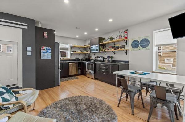 The Cabot 2bds 2ba Patio - Newfoundland and Labrador