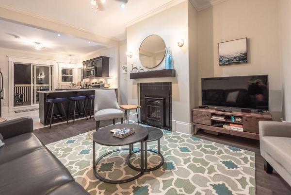 Blvd House Quidi Vidi Lake Parking - 세인트 존스
