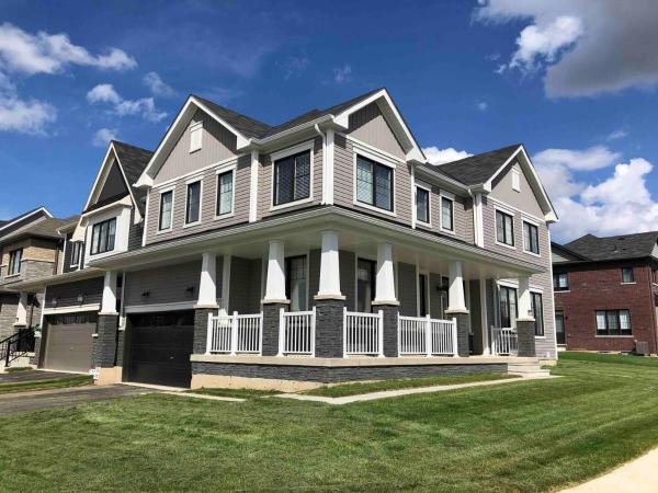 Large 5 Bedroom Newly Built Home Sleeps 12 Persons - Welland
