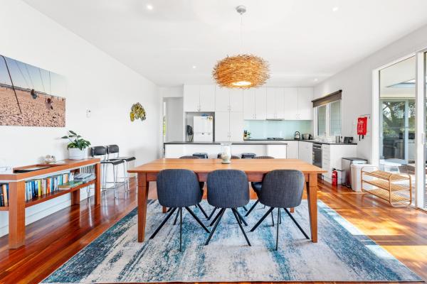 Menzies Backbeach Retreat By Ready Set Stay - Rye