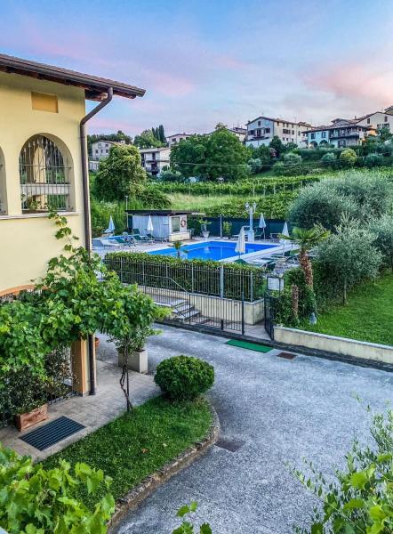 Residence Garda Valtenesi - Gardone Riviera