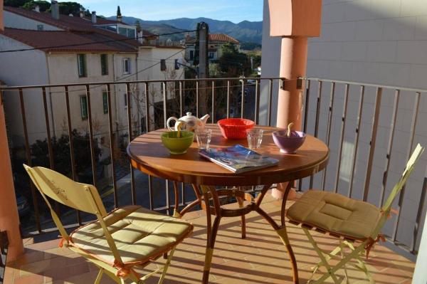 Appart Studio Cabine 4 Couchages Banyuls Sur Mer Bn010-001 - Cerbère