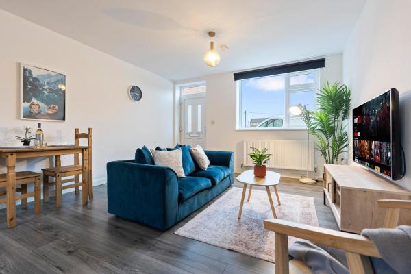 Stylish Apartment - On Street Parking - Smart Tv & Netflix 3mh - Staffordshire