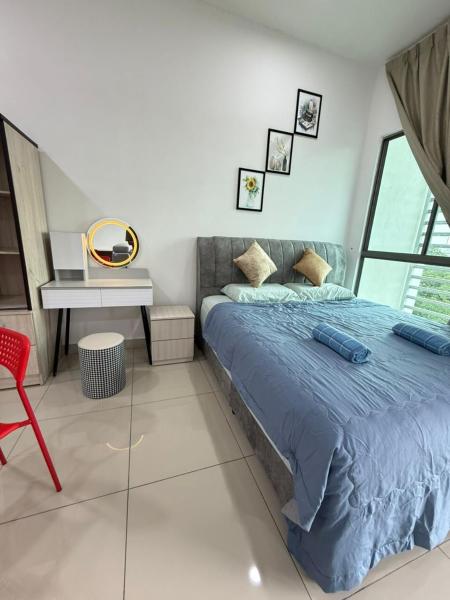 Cozy Cybersquare King Bed With Netflix Free Pakin Wifi Garden View 909 - Cyberjaya