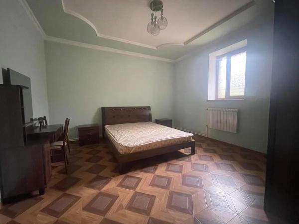 8 Aghbyur Serob - Yerevan