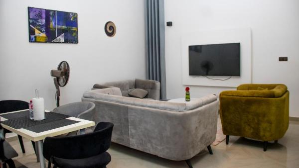 Résidence Ilewa Proche Mer Avec Grande Terrasse Fidjrosse Cotonou - Cotonou
