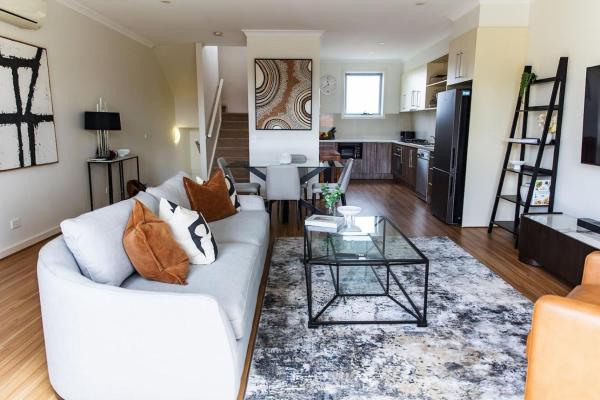 Harvey A Stylish And Spacious Retreat In A Prime Location - Bayswater