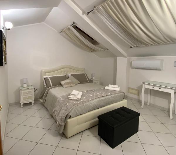 Home Pino Center~600 Mt Duomo Ct - Catania