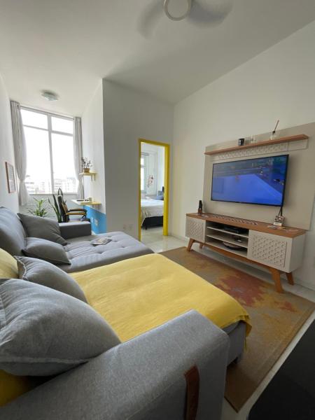 Lapa A 5 Minutos, Apartamento Moderno Com Vista E Conforto - Glória