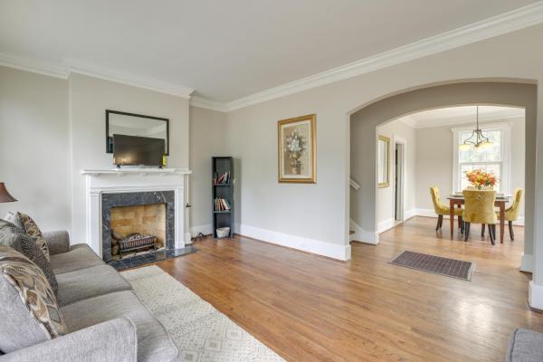 Peaceful Townhome 2 Mi To Downtown Montgomery! - Montgomery, AL