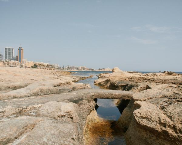 Kensington By Shmoo - 1 Minute To The Sea - Malta
