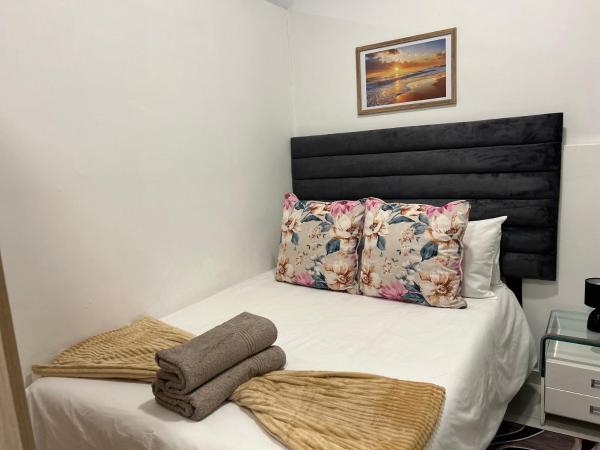 Neat Apartment In Randburg - Sandton