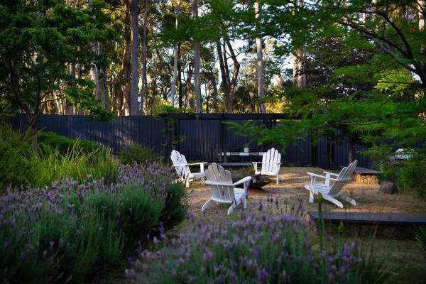 Bainbridge House-beautiful Home In Native Bush - Trentham