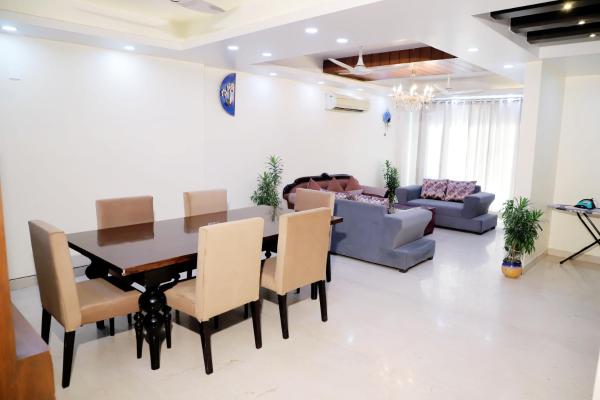 Fortune Home Service Apartment 3bhk,j-171 Near Max Hospital - New Delhi