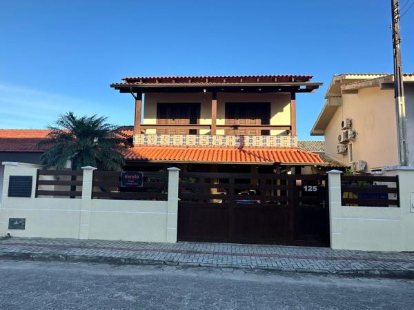 Casa Espetacular Em Bombinhas Sc - Bombinhas