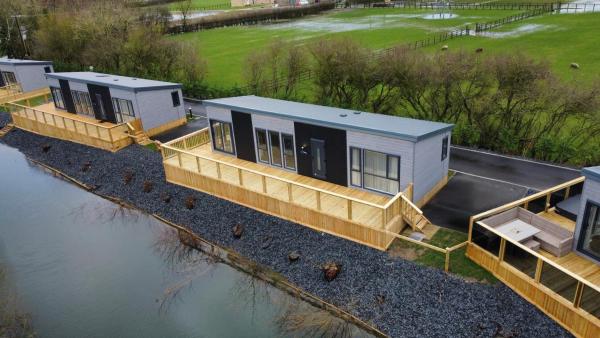 Malton Lake Lodge 2beds Sleeps 4 Small Pets Only - 몰턴