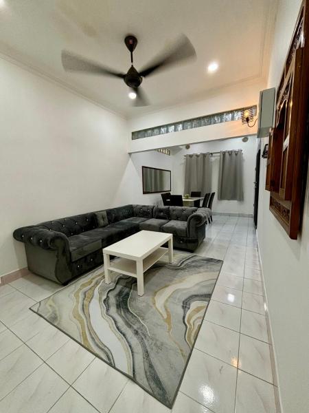 Aster Homestay Telok Panglima Garang - 巴生港