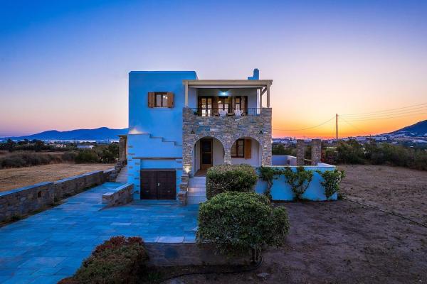 Villa Billia Cheerful 4 Bedroom Home W Ocean View - Naxos