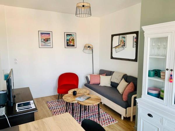 Le Treich Laplene - Parking Wifi - La Rochelle