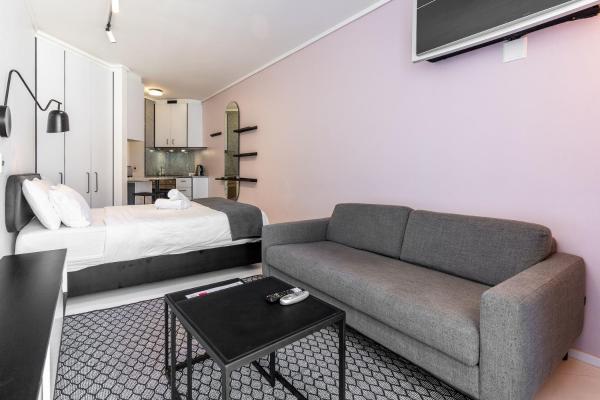 Flamingo 405 - Sea Point Studio Apartment - Camps Bay