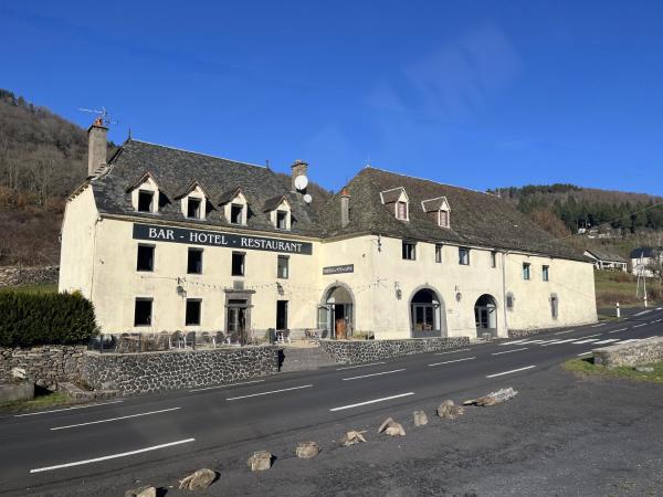 Gîte-auberge Du Pont De Lanau - Chaudes-Aigues