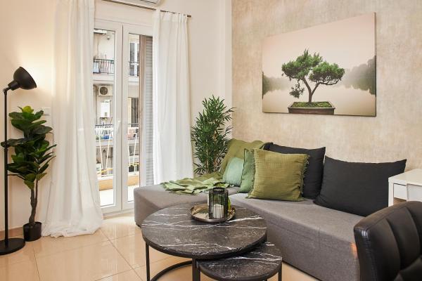 Kamara Bound In The Heart Of Thessaloniki Center By Binobi! - Thessaloniki