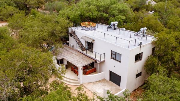 Jackals Dream - Self Catering Villa Bordering Kruger National Park - Marloth Park