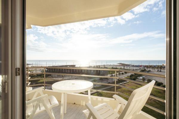 Horizonte Infinito Apartament - By Capararica Villas - Costa da Caparica