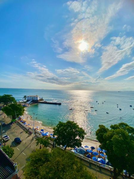 Hit Hotel - Barra
