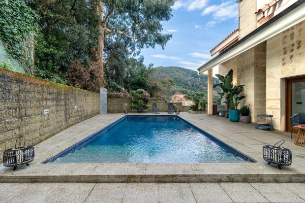 Espectacular Villa Con Piscina, Sauna Y Jacuzzi - Escalante