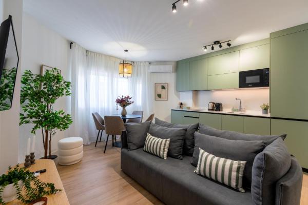 Diseño Y Comodidad En Bami - Dos Hermanas