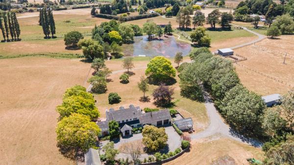 Clarendon Estate - Masterton Holiday Home - Masterton