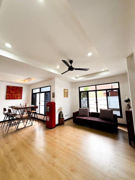 Villa Kitty - Hang Dong