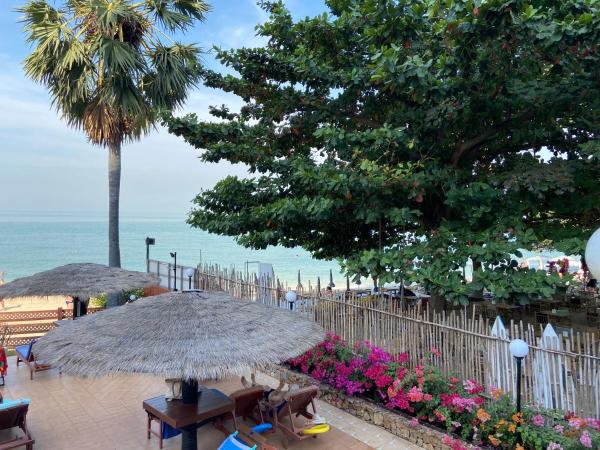 Amazing Spacious Seaview Condo - Jomtien