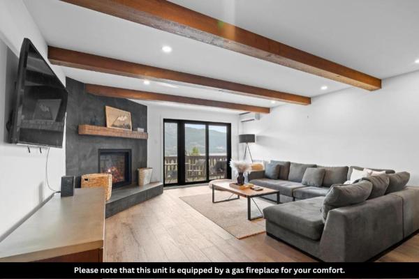 Modern Warm Condo With Views Of Mont Tremblant - Mont-Tremblant