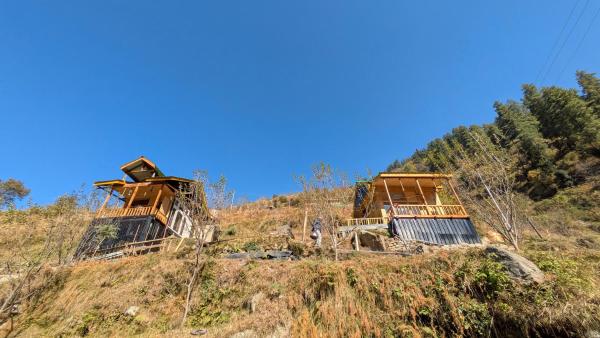 Monkstel Cottages Shangarh - Himachal Pradesh