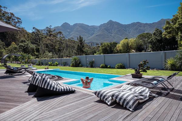 River Deluxe Suites - Swellendam