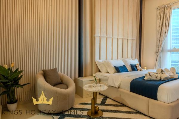 Kings Holiday Homes Luxury 2 Apartments Dunya Tower Burj Khalifa St - Dubai