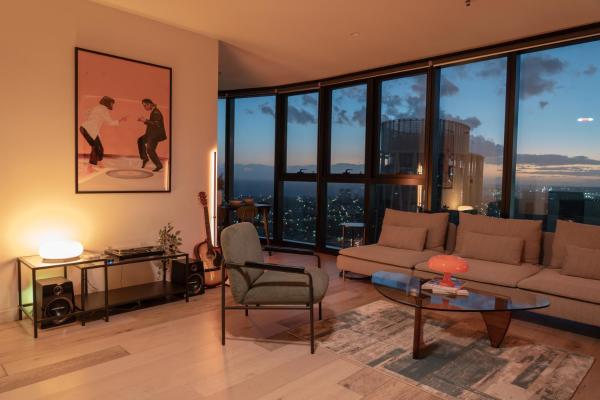 40th Floor Penthouse With Gorgeous 180 Degree Ocean & City Views - Melbourne