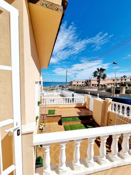 Beachfront Bungalow In La Mata, Torrevieja - Guardamar del Segura