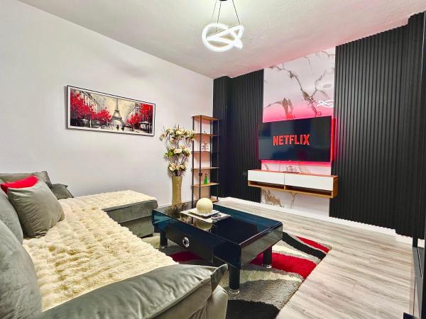 Tirana Hideaway Apartment - Tirana