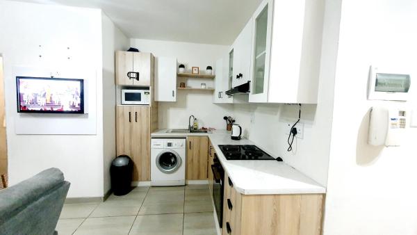 Effortless Budget Apartment Southernwood - East London