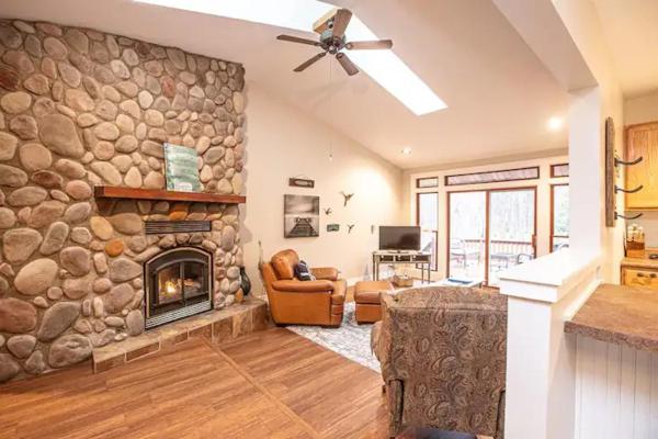 Cozy Chalet - Shanty Creek, Bellaire - Michigan