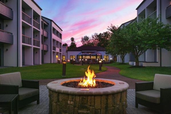 Courtyard Philadelphia Willow Grove - Warrington, PA