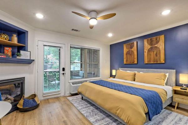 Charming Downtown Helen Getaway - Cleveland, GA