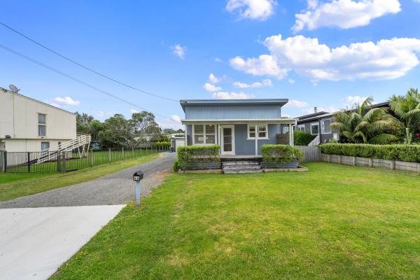 The Blue Cottage - Waihi Beach Holiday Home - Waihi Beach