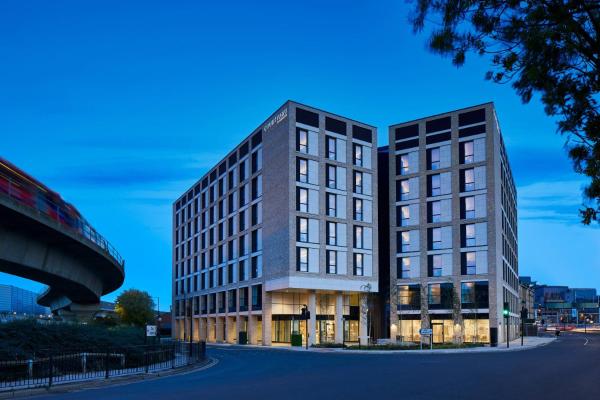 Courtyard By Marriott London City Airport - Stratford