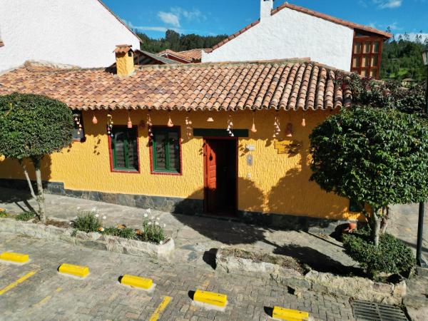 Casa Mostaza Pueblito Boyacense - Duitama