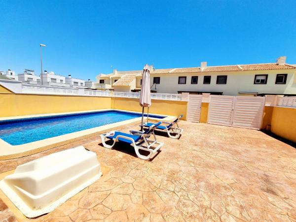 Villa With Pool For 10 People In Lo Marab, Ciudad Quesada, Rojales, - Torrevieja